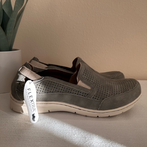 boc | Shoes | New Boc Gray Perforated Faux Suede Stretch Casual ...
